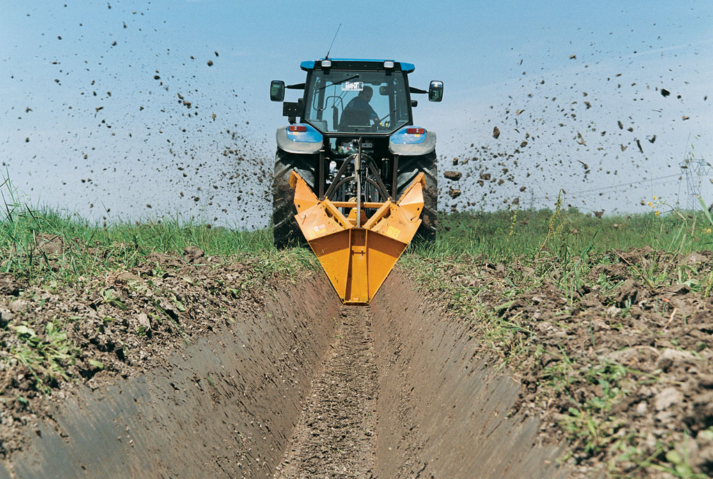 DRENAG垂直开沟机 | 开沟机 | 产品中心 | 意大利原装进口农业机械设备 - Powered by DouPHP